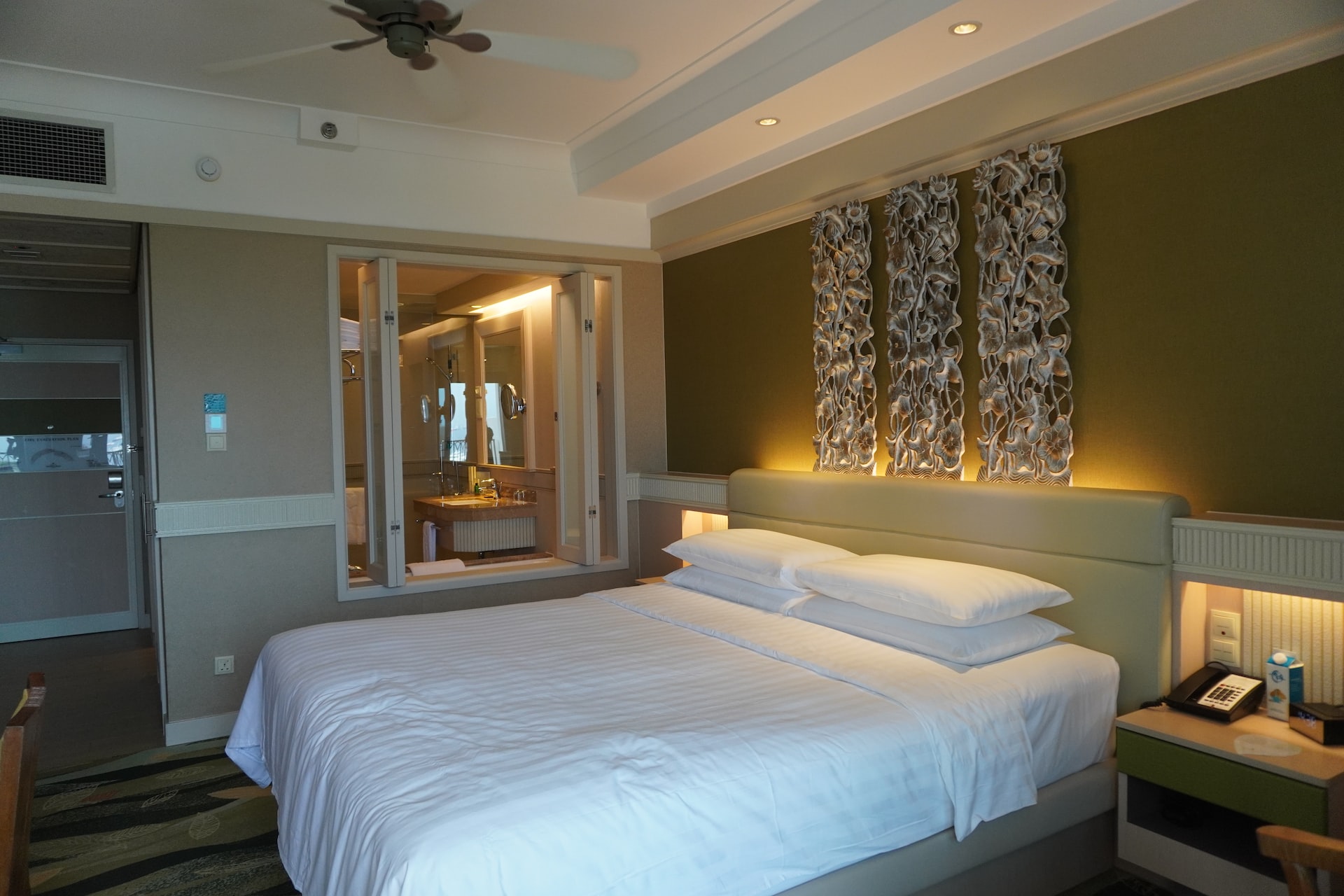 What You Can Expect from the Hotel Experience - Lifestyle Design by Sully