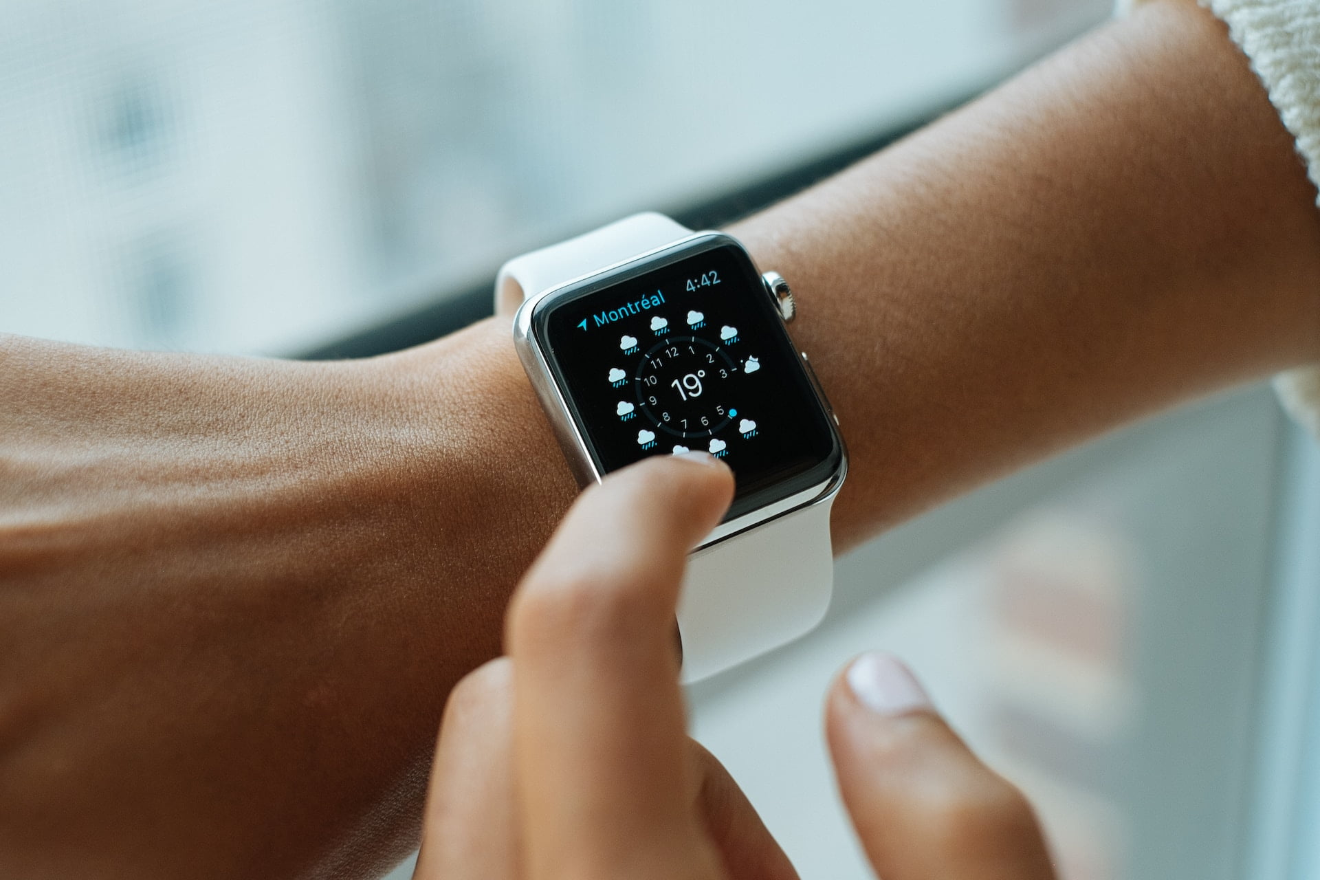 Can An Apple Watch Help You With Your Job? - Lifestyle Design by Sully